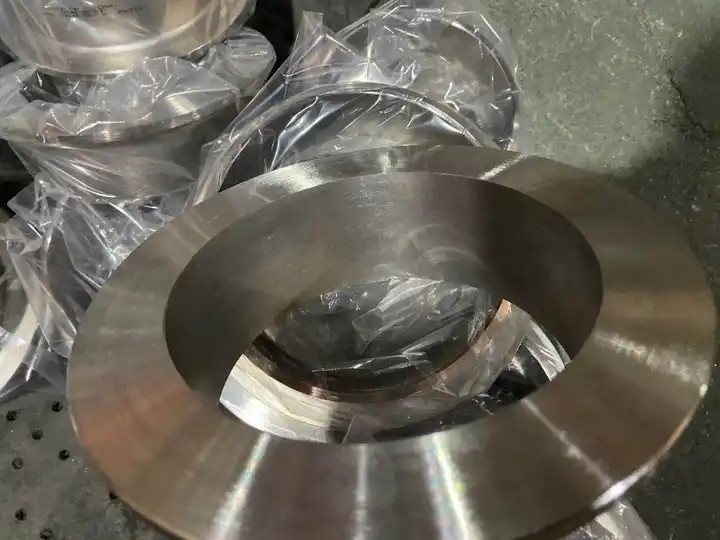 Forged Stub End Couplings for 3000 PSI Pressure with Forged Technics